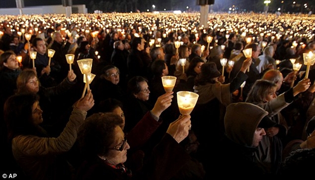 The God Who Lights My Darkness | Life Project Blog